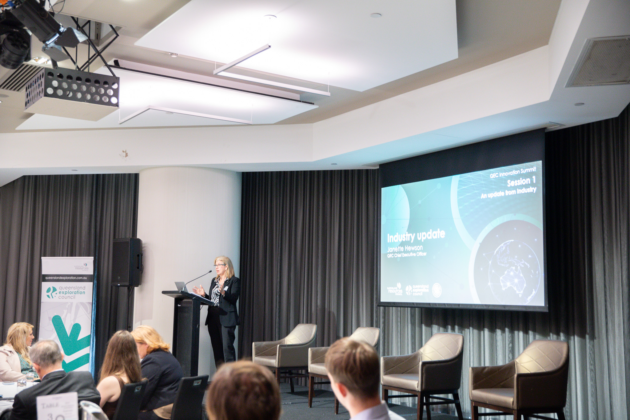 Industry and government go full speed to turn around explorer ...